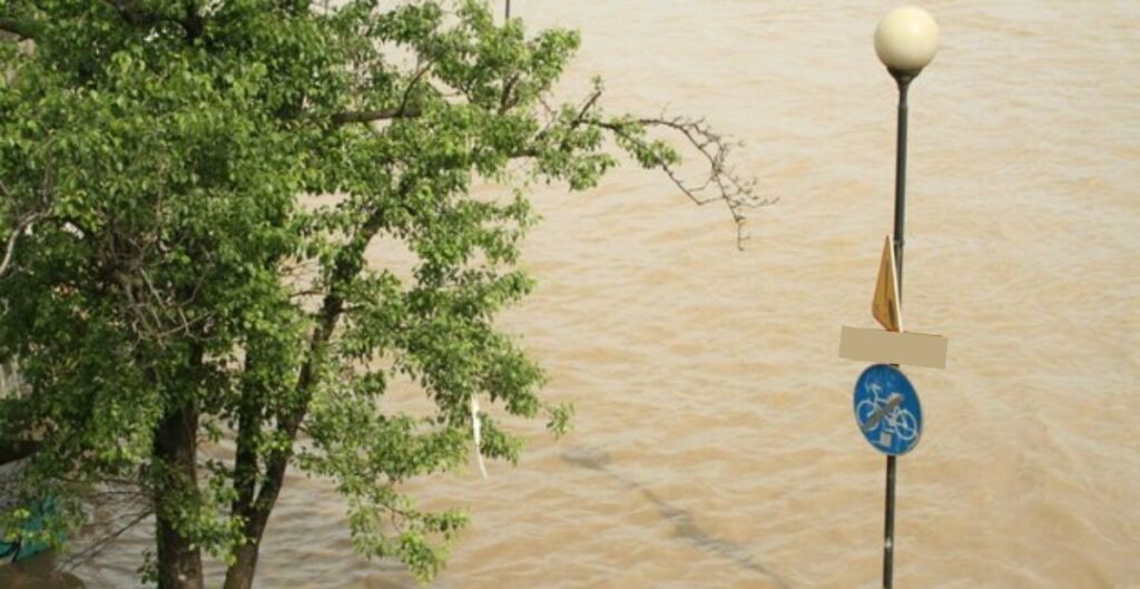 AHD Survey Melbourne for Accurate Flood Risk Mapping